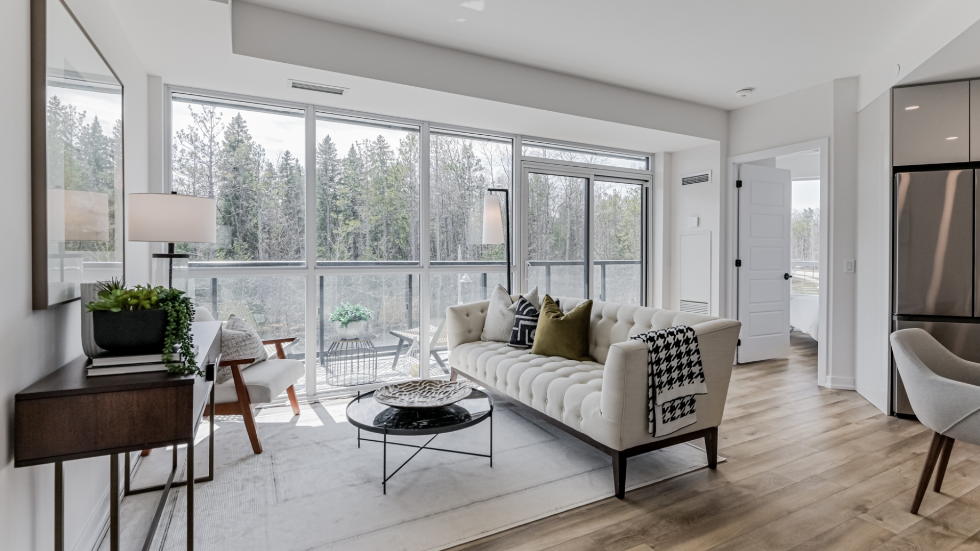 Available Listings - Friday Harbour Real Estate Brokerage
