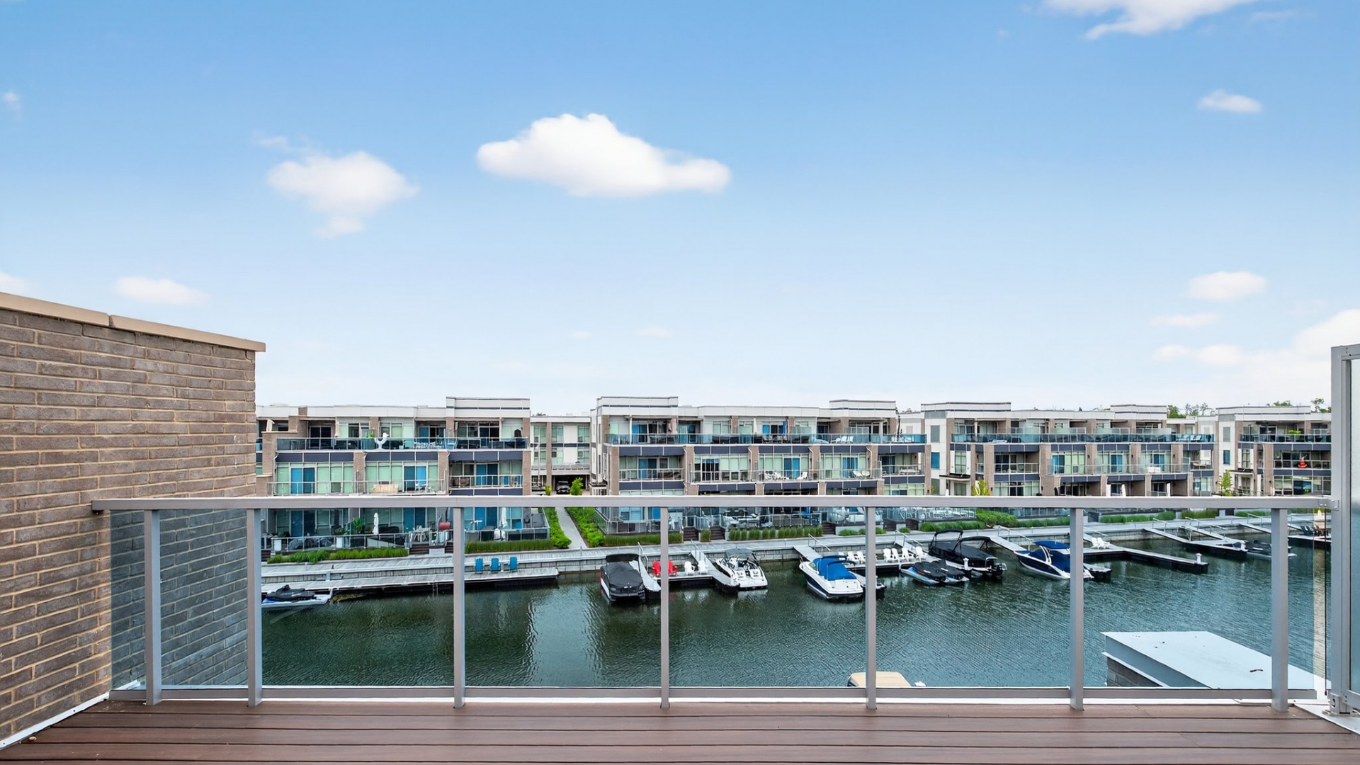 Available Listings - Friday Harbour Real Estate Brokerage